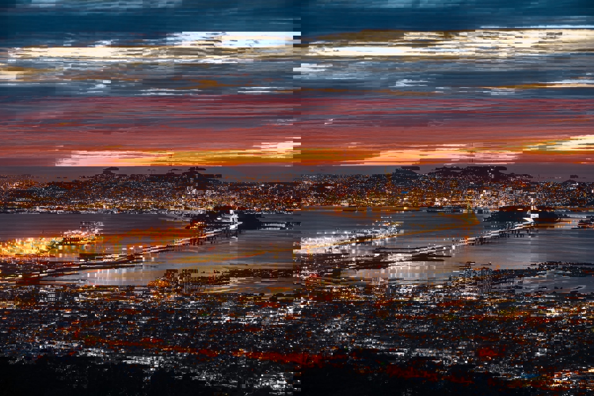 Top of the COP: Cities, Regions & the Built Environment