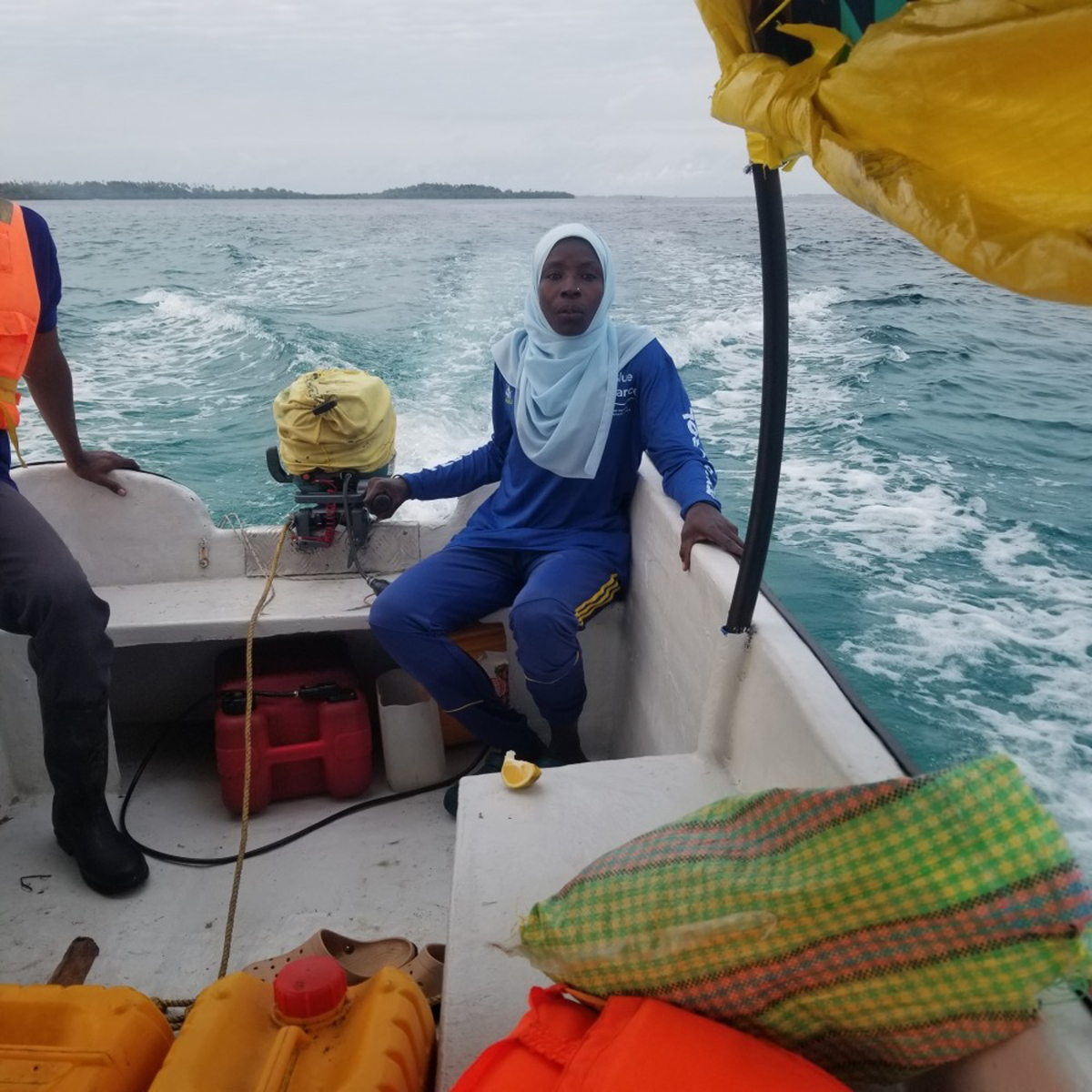 Race to Resilience in action: Women on the frontlines of marine ...